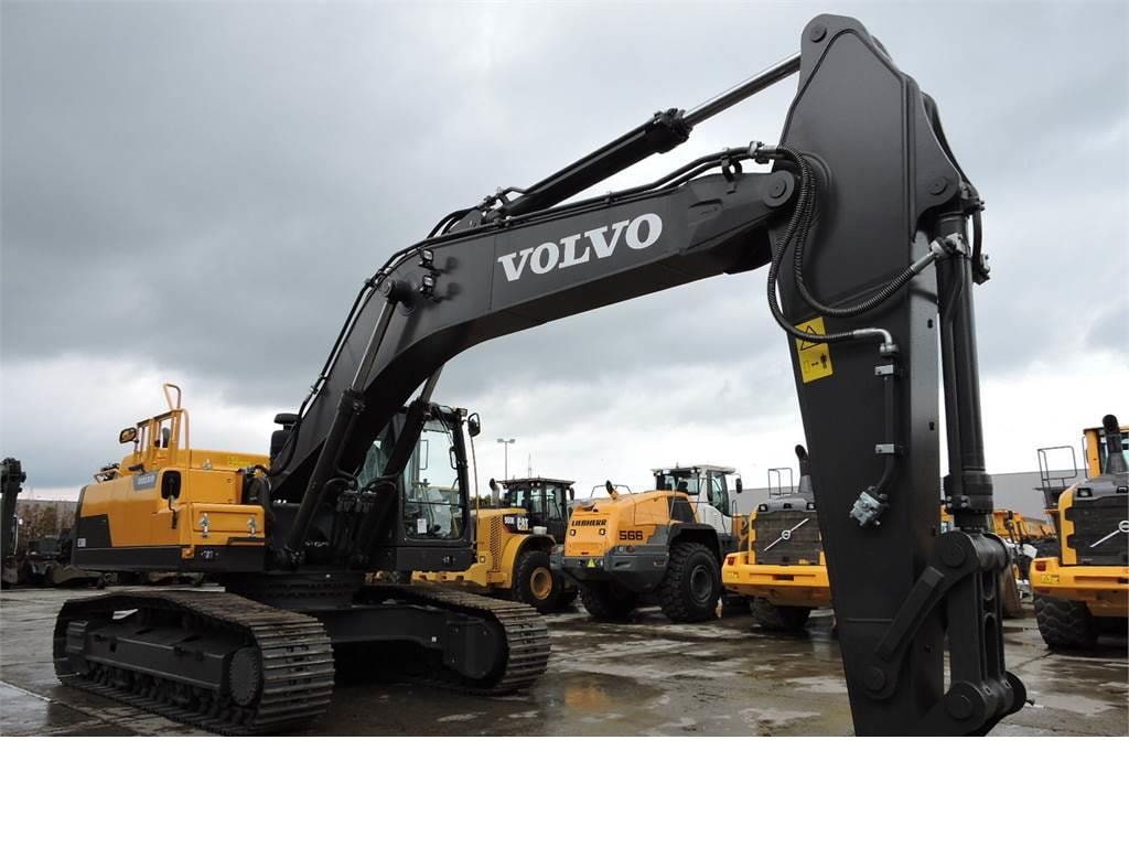 Excavator senile Volvo EC350DL de vanzare 255917 UTILBEN