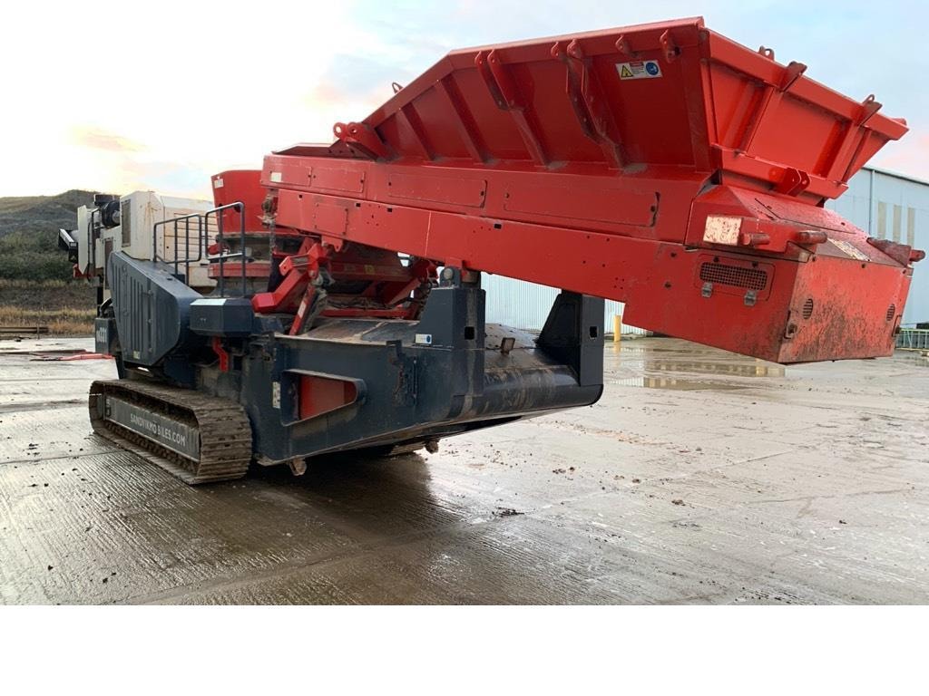 Concasor Mobile Sandvik QH331 de vanzare 306926 UTILBEN