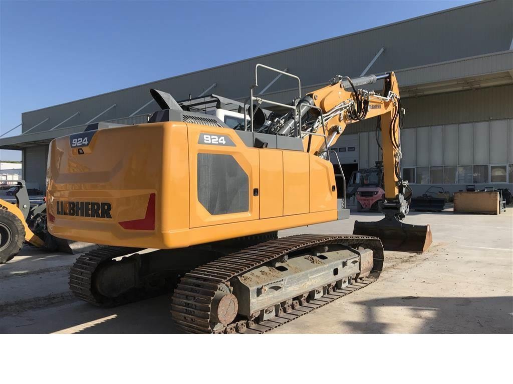 Excavator Industrial Liebherr R 924 LC de vanzare 440312 UTILBEN