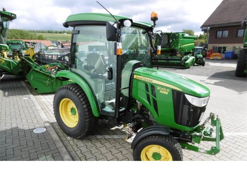 Tractor Mic John Deere 3045R de vanzare 256545 UTILBEN