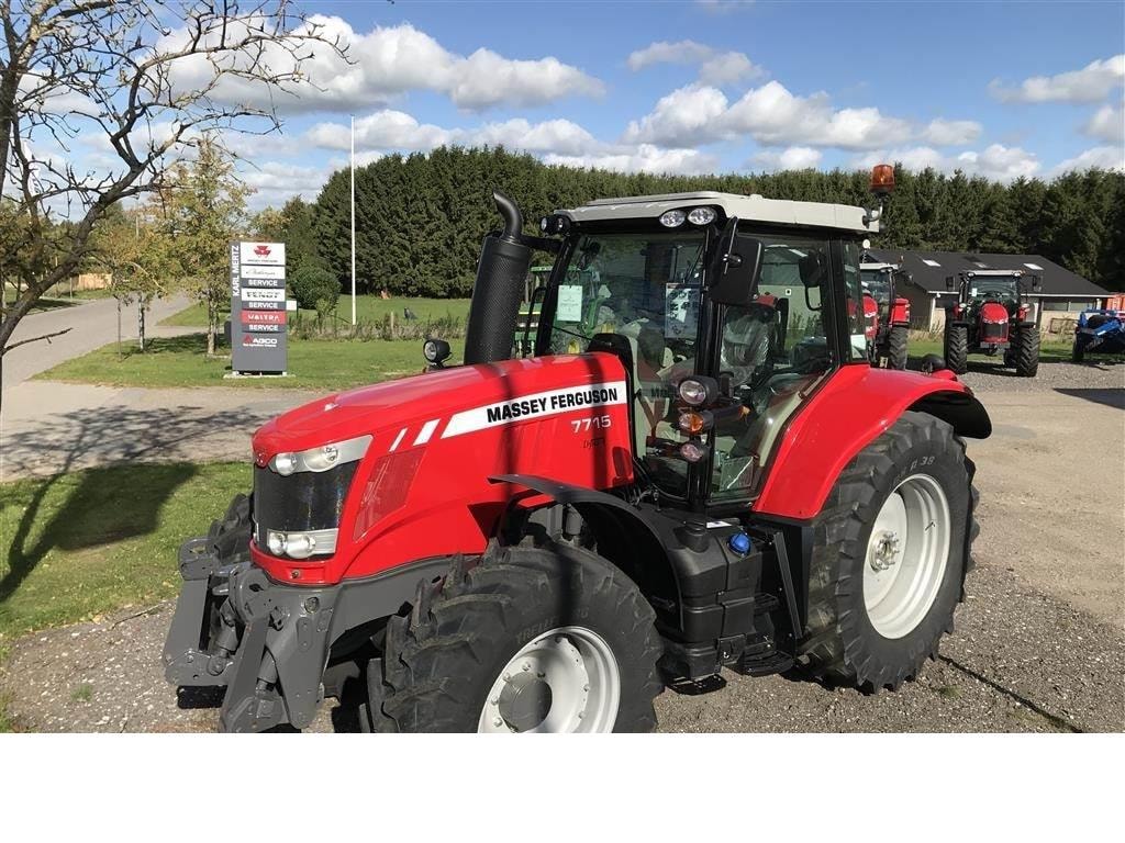 Tractor Massey Ferguson 7715 Dyna 4 Essential (Low spec.) de vanzare ...