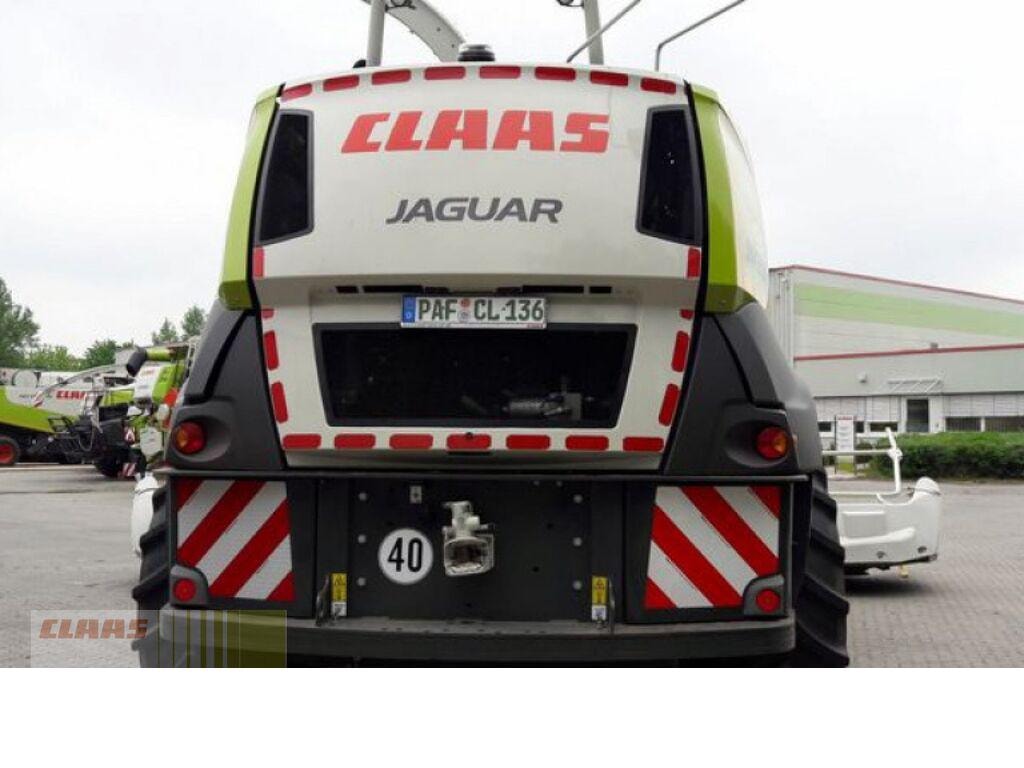 Combina Siloz Claas JAGUAR 950 mit Orbis 750 de vanzare 249473 UTILBEN