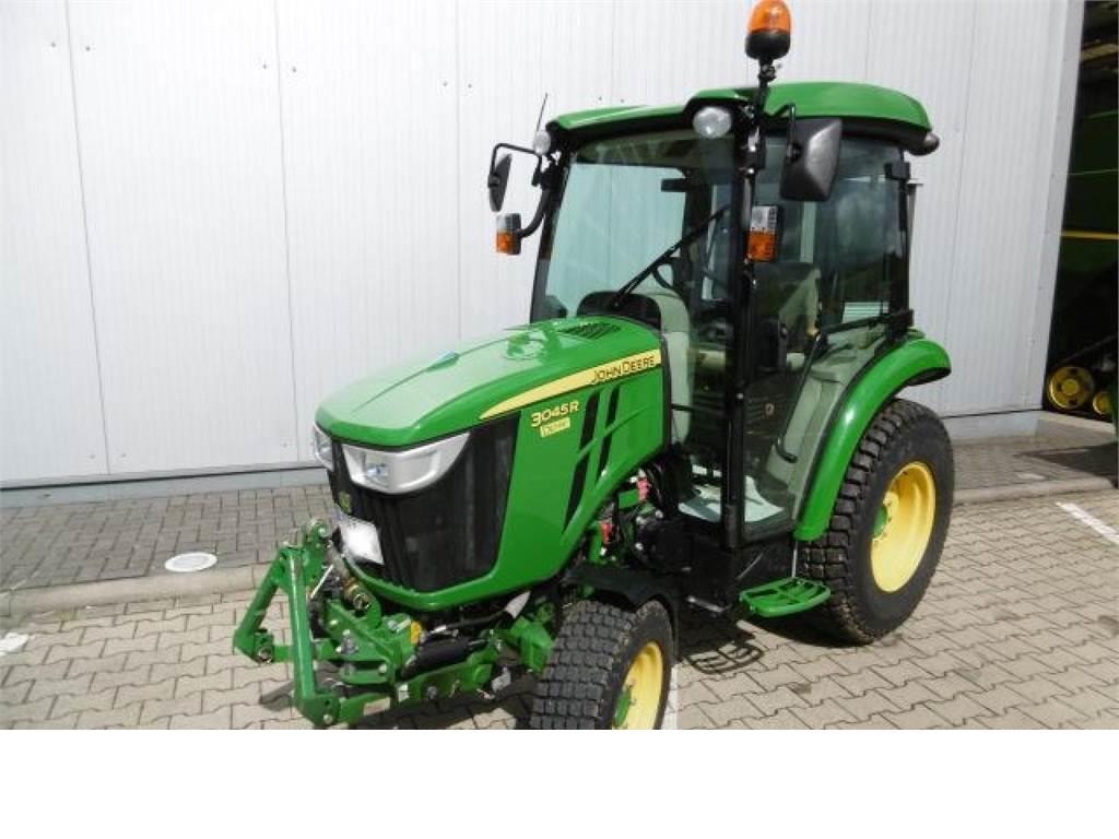 Tractor Mic John Deere 3045R de vanzare 256545 UTILBEN