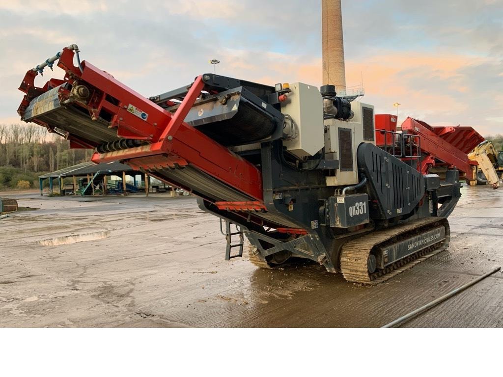 Concasor Mobile Sandvik QH331 de vanzare 306926 UTILBEN