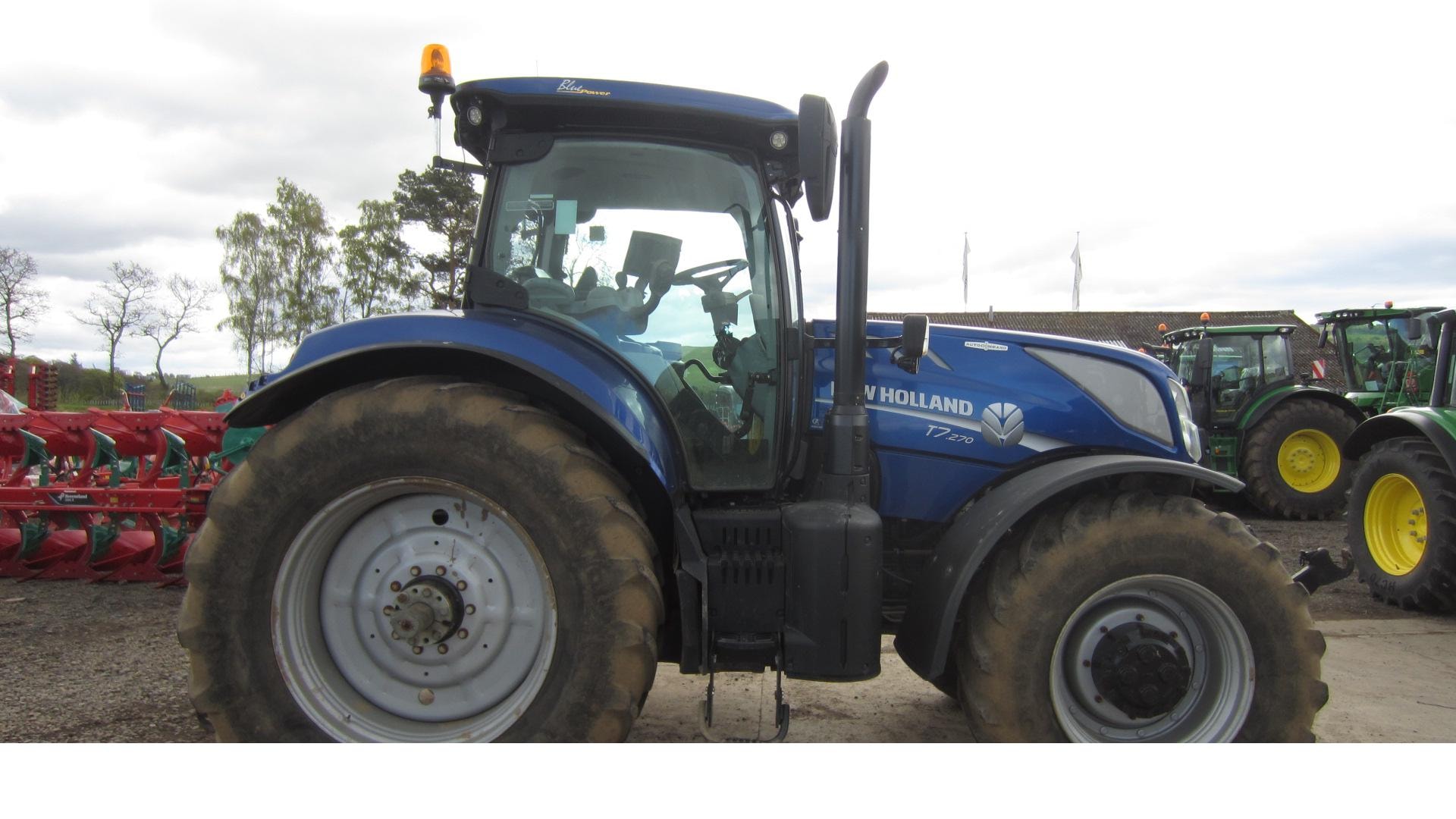 Tractor New Holland t7.270 blue power de vanzare 328693 UTILBEN