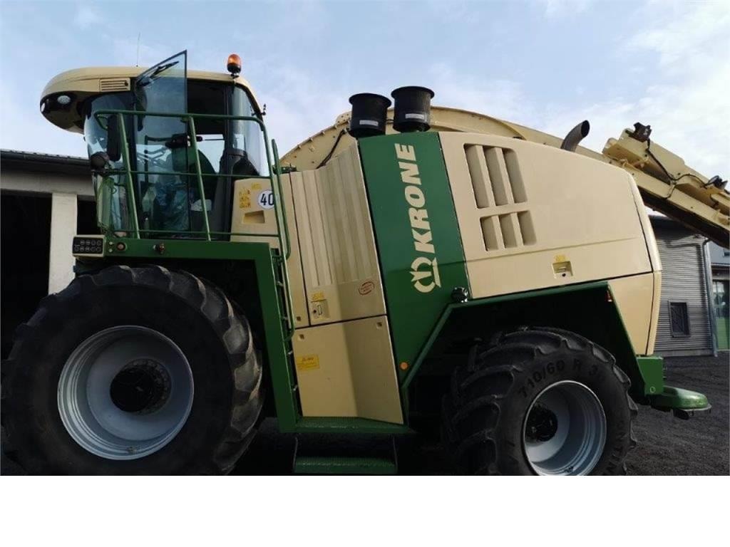 Specificatii Combina Siloz Krone Big X 1100 de vanzare 370808 UTILBEN