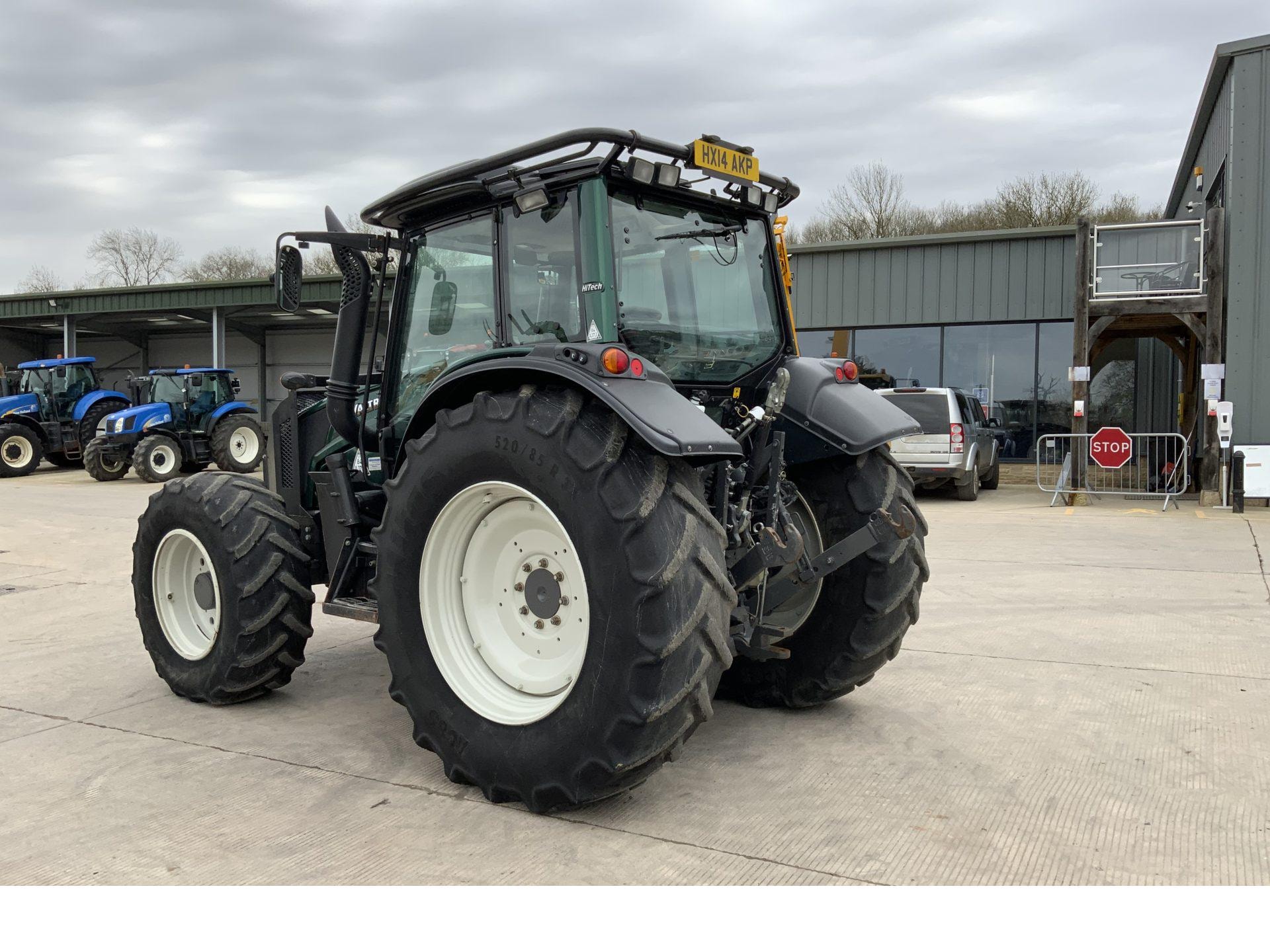 Tractor Valtra n123 hi-tech forestry de vanzare 378281 UTILBEN