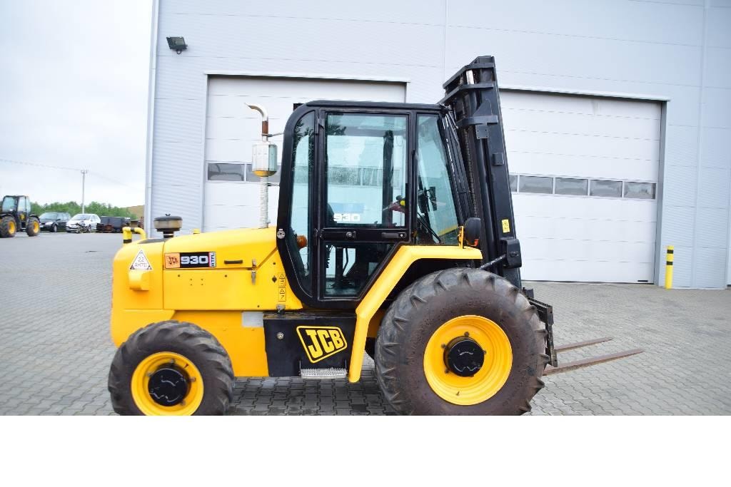 Motostivuitor Teren Accidentat JCB 930 RTFL TRIPLEX de vanzare 260198 ...
