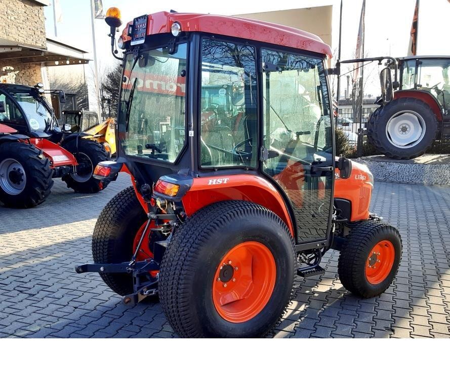Tractor Mic Kubota Miniciagnik japonski KUBOTA L1361, 4x4, kabina ...