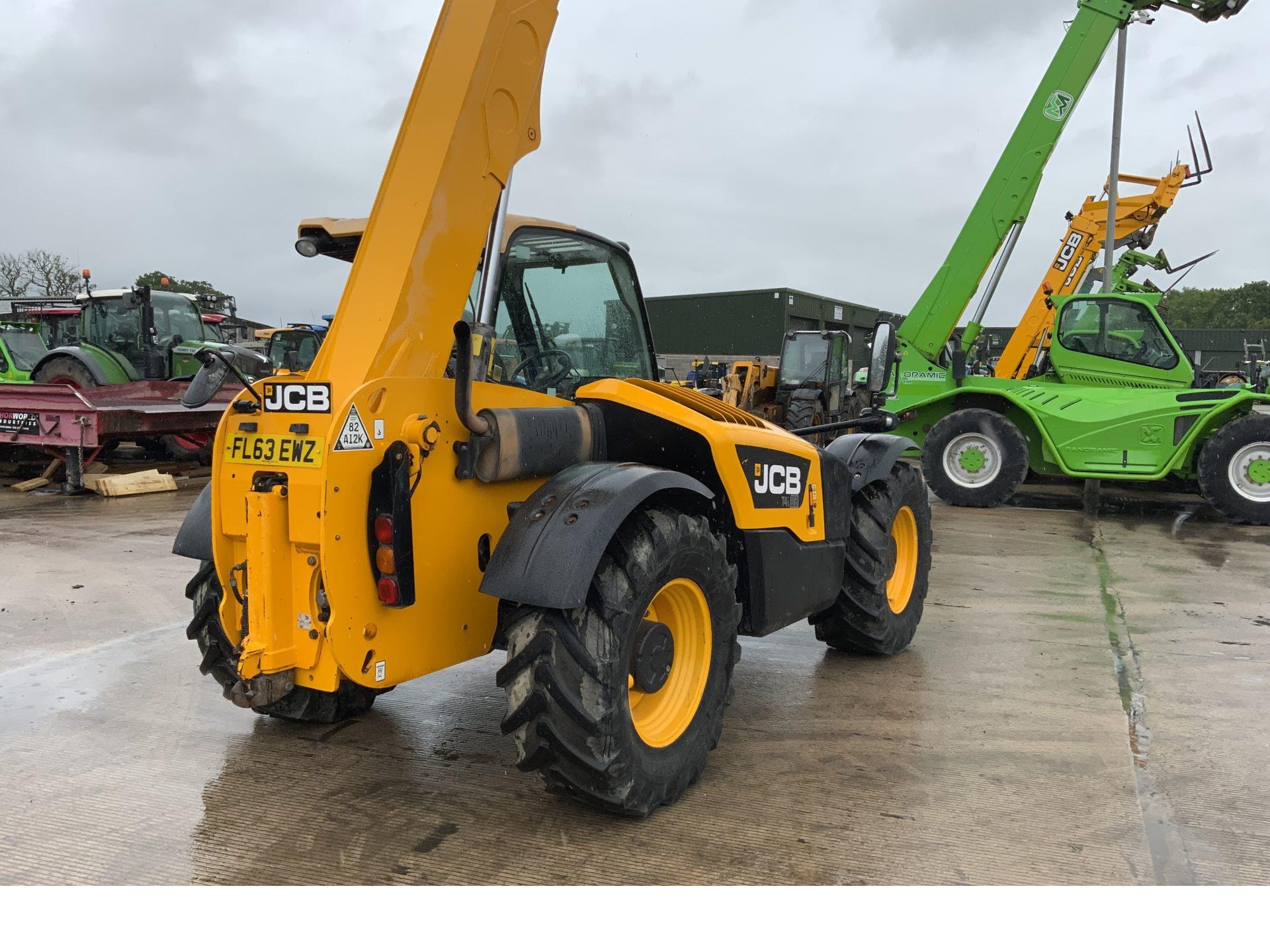 Incarcator Telescopic JCB 531-70 agri super de vanzare 386772 UTILBEN