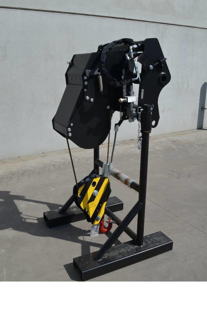 Stivuitor Telescopic Manitou Winch 5T de vanzare 129373 UTILBEN